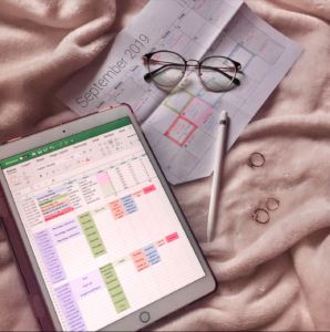 How to Master Time Management in College